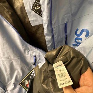 Supreme | Jackets & Coats | Ss2 Supreme Goretex Paclite Shell Jacket ...